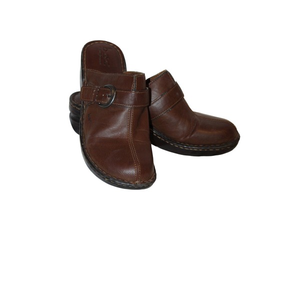 b.o.c. | Shoes | Born Boc Shoes Womens Size 8 Leather Slip On Clogs ...
